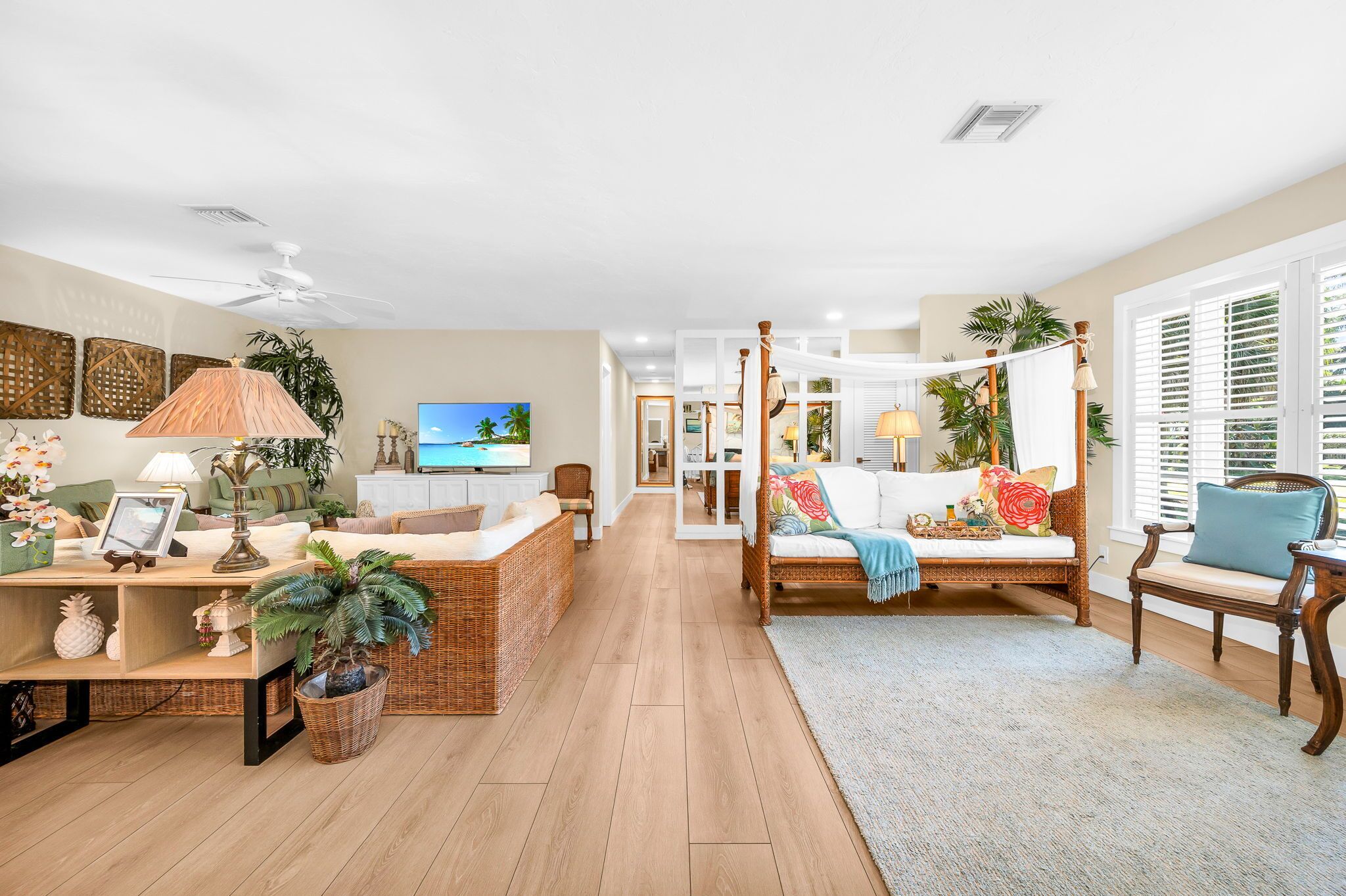 Tropical Mango Bungalow | Pool + Close To Beach! - Palm Beach Gardens, FL