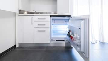 Estúdio Standard | Cozinha privada | Minifrigorífico, uma cafeteira/bule, uma chaleira elétrica