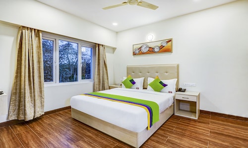 Treebo Trend Galaxy Suites - Bangalore