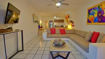 Apartamento, 2 quartos, sacada | Comodidades do quarto