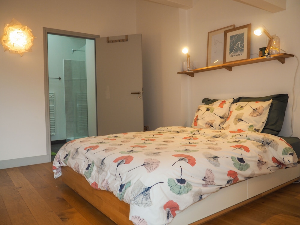 Le Cocon D'elia - ibis Styles La Rochelle Centre