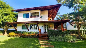 Chalé de Luxo | Vista do quarto