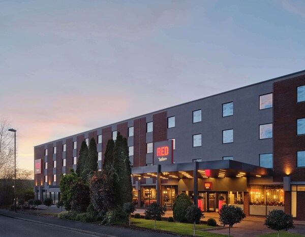 Radisson Red London Gatwick Airport - Crawley