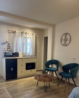 Quarto Duplo Standard | Quartos insonorizados, ferro/tábua de engomar, Wi-fi grátis