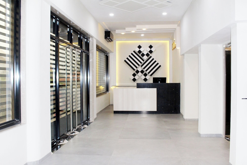 Ixoras Hotel - Kinshasa