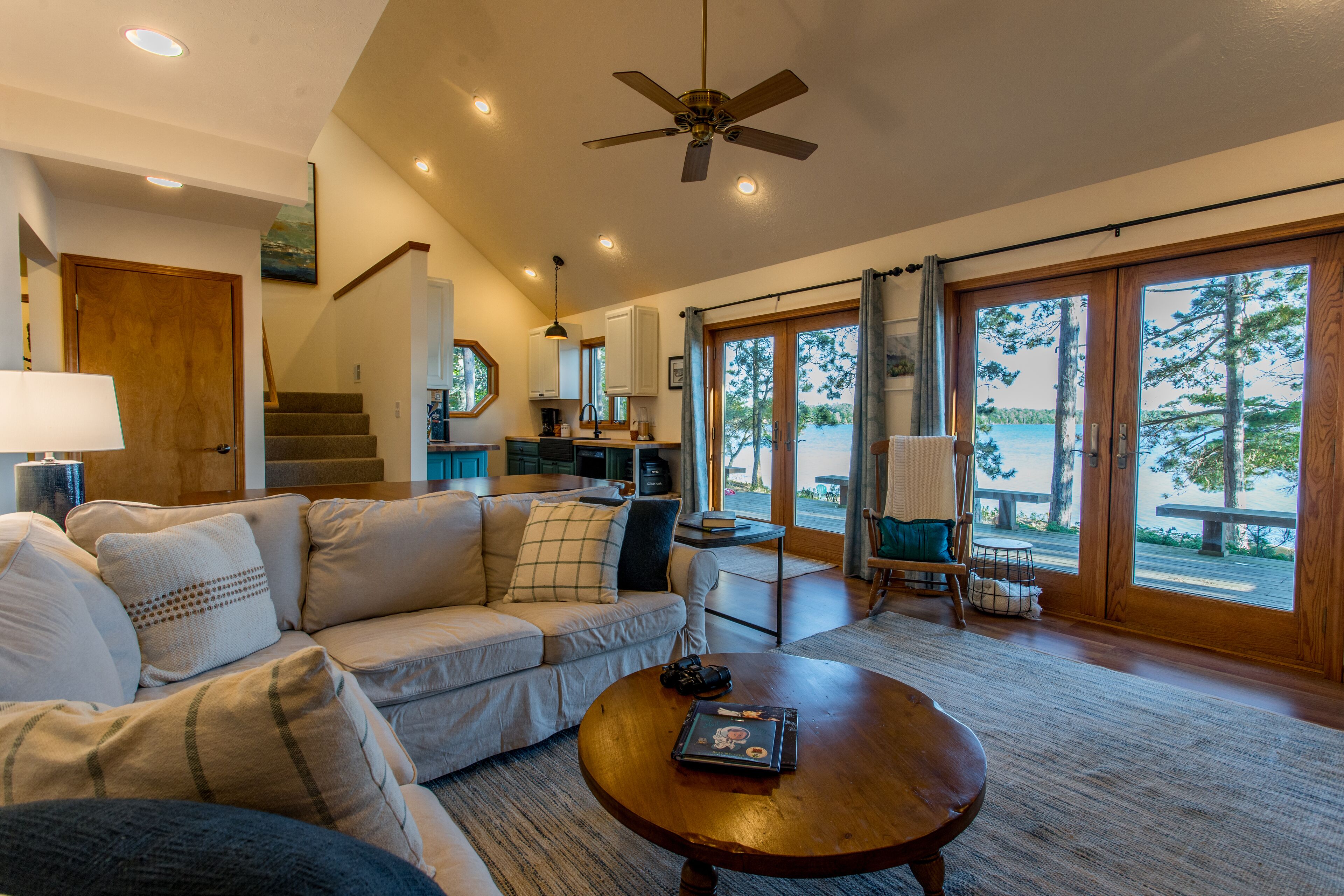 13 Amazing Michigan Vacation Rentals With Great Lake Views | TravelAwaits