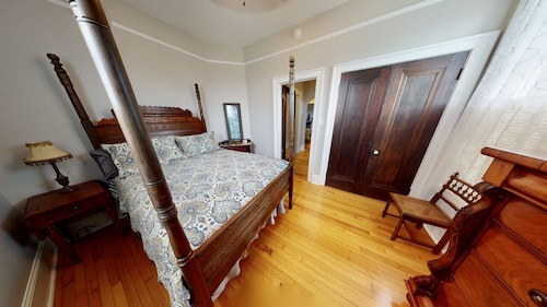Margaret Manor On Park Ave - Lake Charles, LA