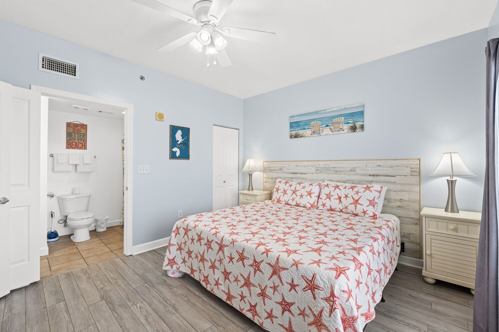 1922 Pool & Beach Views, W/ Two Parking Passes, Spectacular Lagoon-style Pool - Panama City Beach, FL