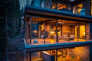Trestle House | Ski Out Your Back Door | WP's Most Stunning Home ...