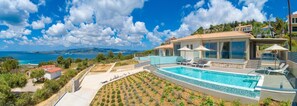 Villa | Piscina | Piscina exterior