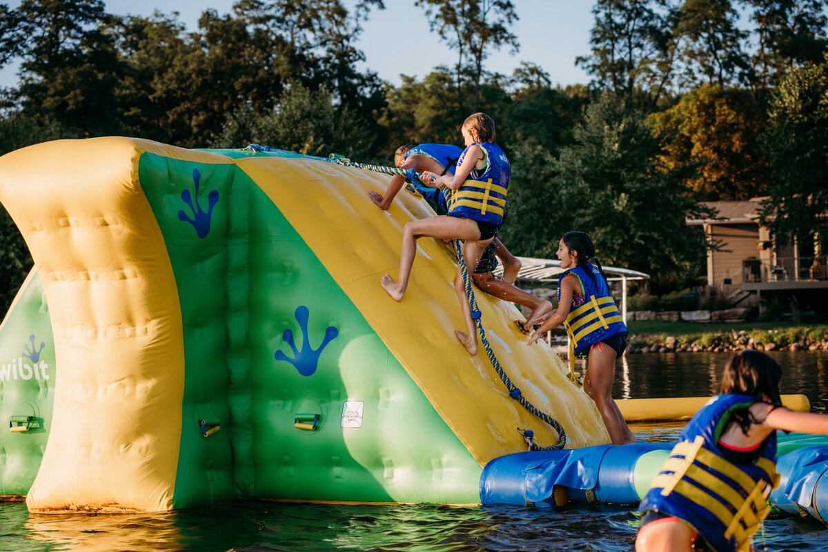 Aloha Beach Resort Reviews, Deals & Photos 2023 - Expedia