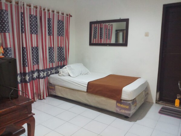 Quarto Standard | Roupa de cama fornecida 