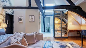 Suíte com design assinado | Vista do quarto