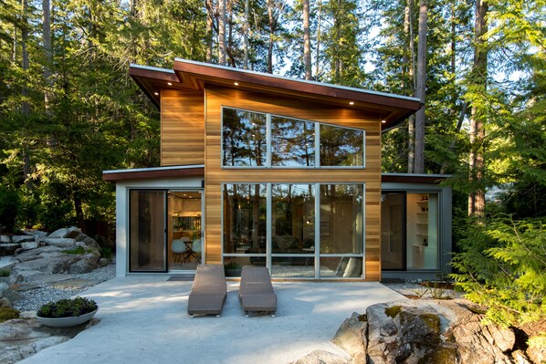 Modern Shipping Container Studio with Ocean Views - Halfmoon Bay | Vrbo