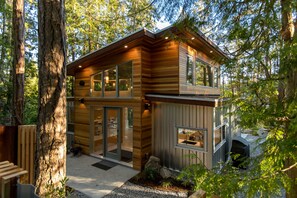 Modern Shipping Container Studio with Ocean Views - Halfmoon Bay | Vrbo