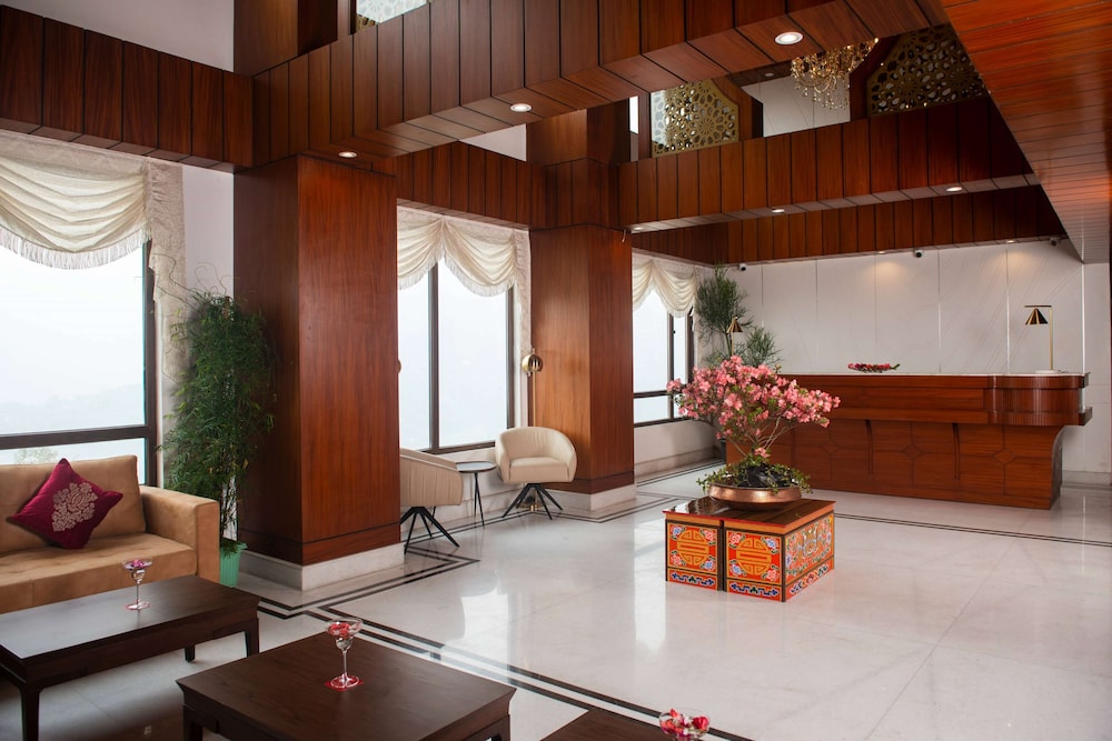 Ramada By Wyndham Gangtok Hotel & Casino Golden - Gangtok