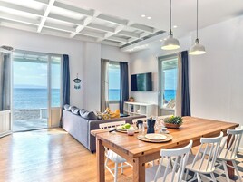 Suite Superior, 2 quartos, vista para o mar | Cofre no quarto, quartos insonorizados, ferro/tábua de engomar 