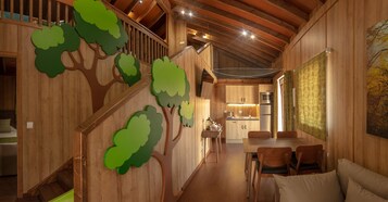 Berços (sobretaxa), Wi-Fi de cortesia, roupa de cama