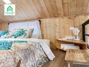 Casa, 1 quarto, fumadores, varanda | 2 quartos, secretária, acesso à internet 