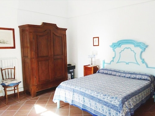 Pretty Traditional Ponzese House 4 People - Ponza