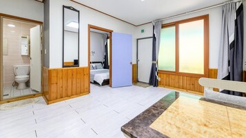 Quarto básico, 1 quarto (Lavender) | 1 quarto, Wi-Fi de cortesia