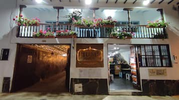 Fachada da propriedade