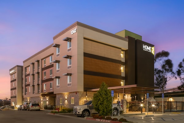 Home2 Suites By Hilton Redlands Loma Linda - San Bernardino, CA