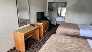 Cortinas/cortinados opacos, Wi-fi grátis, roupa de cama fornecida