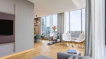 Suíte presidencial (View) | 1 quarto, frigobar, cofres nos quartos, escrivaninha
