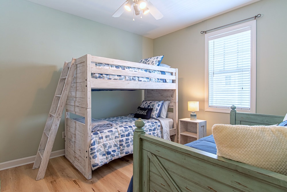Relax & Unwind In Blue Haven! - Bald Head Island, NC