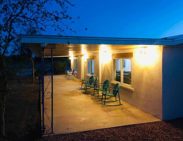 Stardust Corral - 1920's Adobe Home In Marathon Tx - Gateway To Big Bend Np! - Marathon, TX