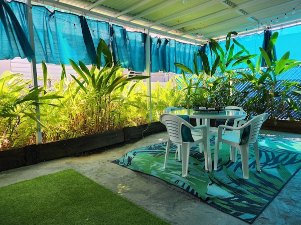 New 3 Bedroom 2 Bath Townhouse! Great Location! 5min From Isla Verde & Airport! - San Juan