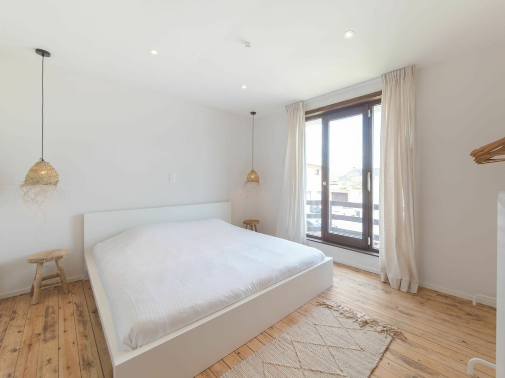 Beautiful Private Villa For 4 Guests With Hot Tub, Wifi, Tv And Parking - Ostend
