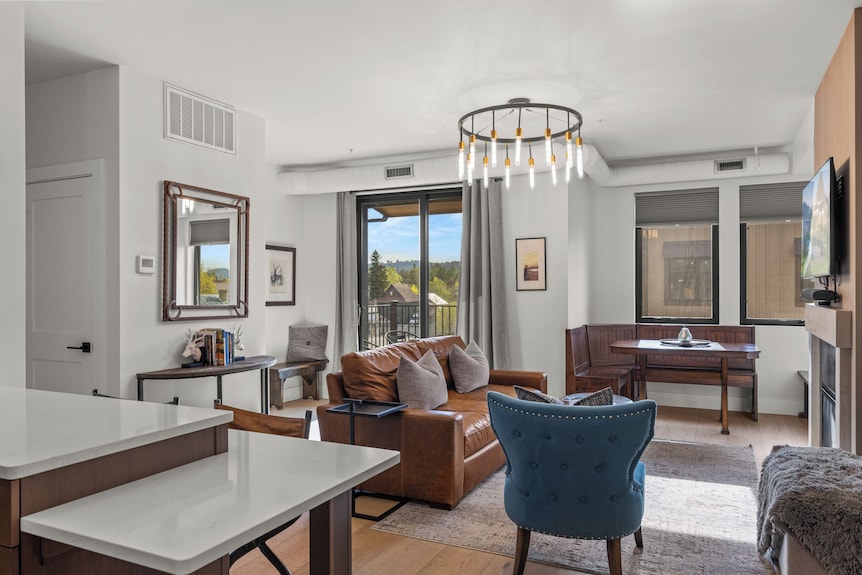 Brand New Luxury Condo On Central Ave In Downtown Whitefish!!! - Whitefish, MT