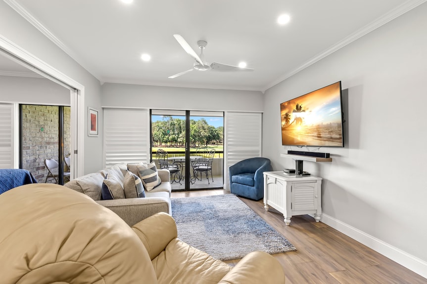 Portrush 3075 At The Innisbrook Resort Renovated Condo With Lake View - Lake Tarpon, FL