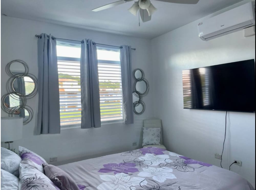 Villa Lajas | Private Rooftop | Pool | 3 Bedroom - Puerto Rico