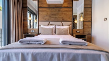 Quarto casal standard | Cofres nos quartos, escrivaninha, Wi-Fi de cortesia, roupa de cama
