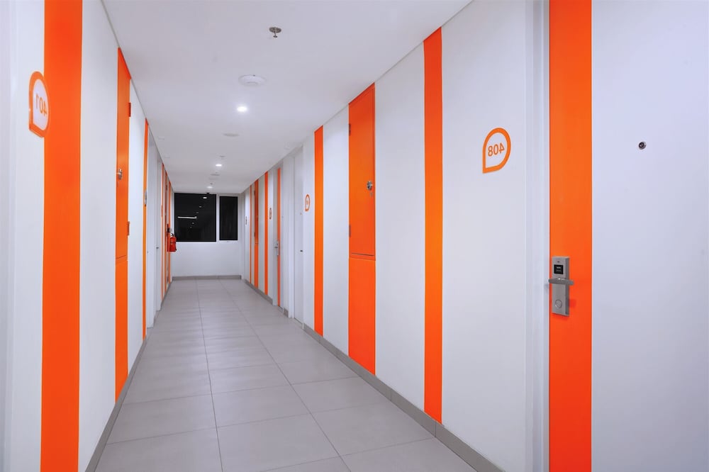 Starlet Hotel Bsd City - Jakarta