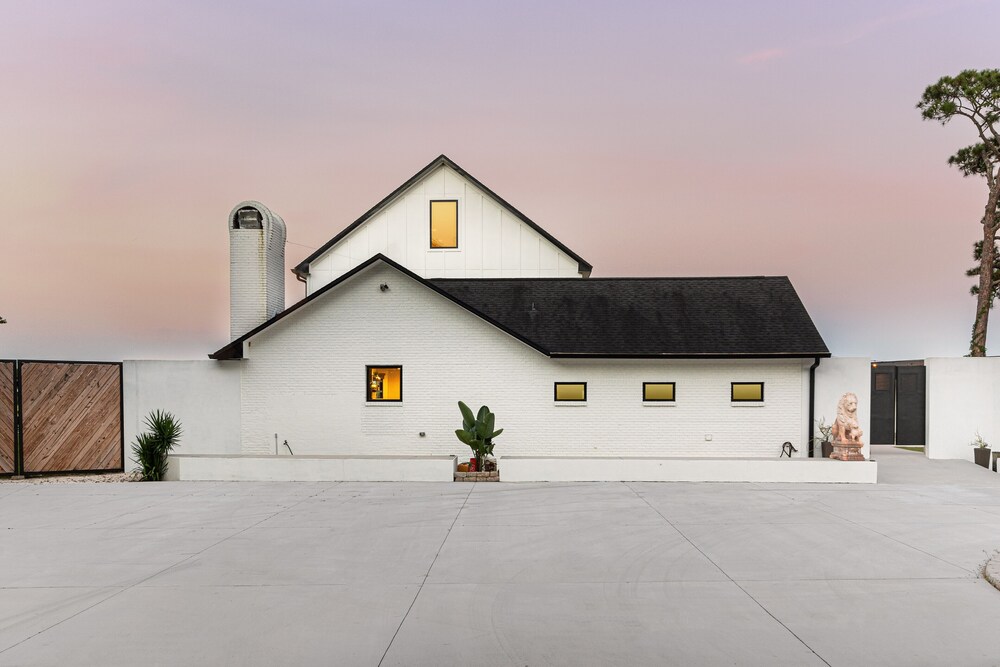 2+ Acre Marshfront W/ Pool + Hot Tub - St. Augustine