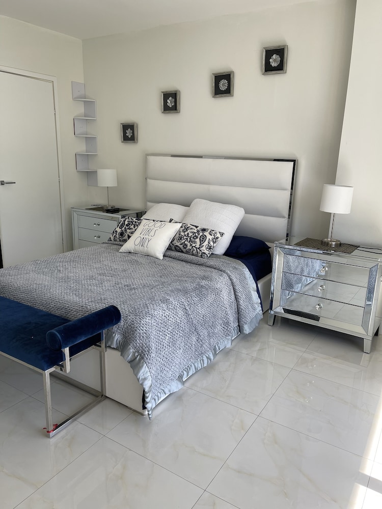 Entire Apartment In Brickell With Bay Views - マイアミ