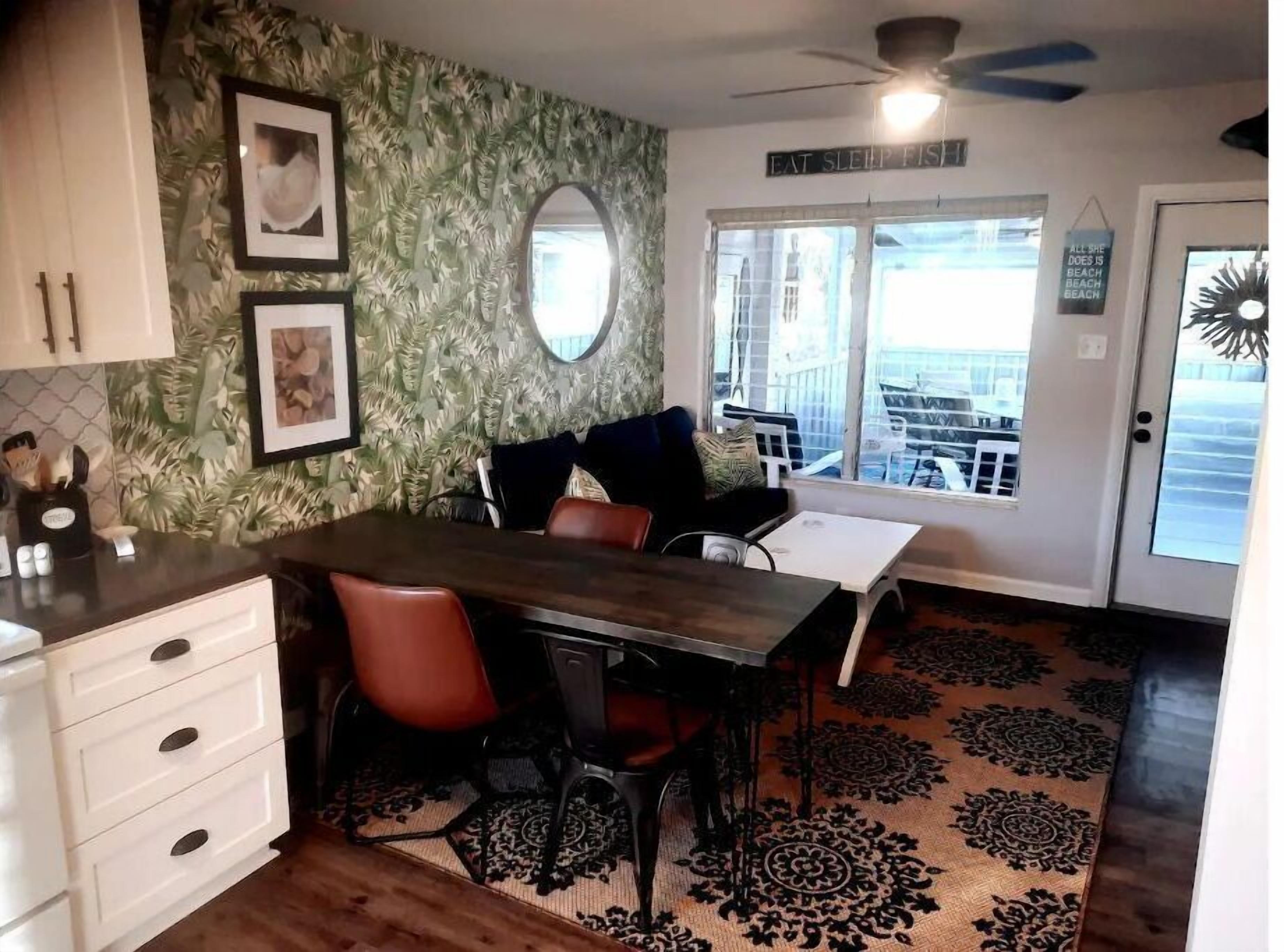 Gone Fishing 2, Close To Coast Cottage - Carrabelle, FL