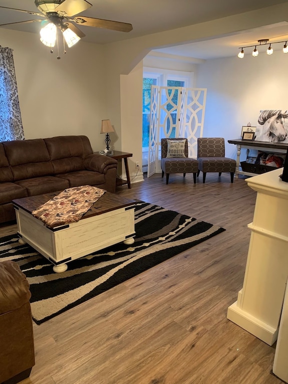 Round Top: Scenic , Serene, Beautiful....roomy - 카이로