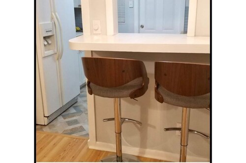 Delray Beach Art Deco Apartment Minutes From Being In The Mix! - Delray Beach, FL