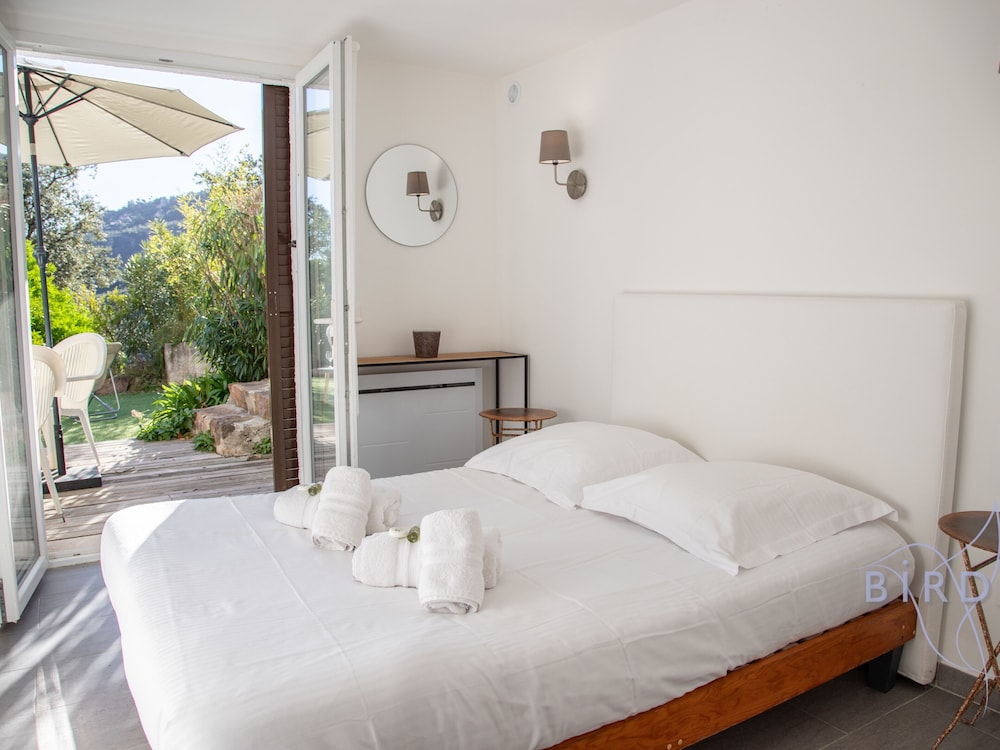 Appartement Cosy, Beau Domaine, Piscine, Tennis Et Apercu Mer - Plage de Mandelieu-la-Napoule
