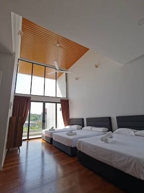 Vila exclusiva | 4 quartos, ferros/tábuas de passar roupa, Wi-Fi de cortesia