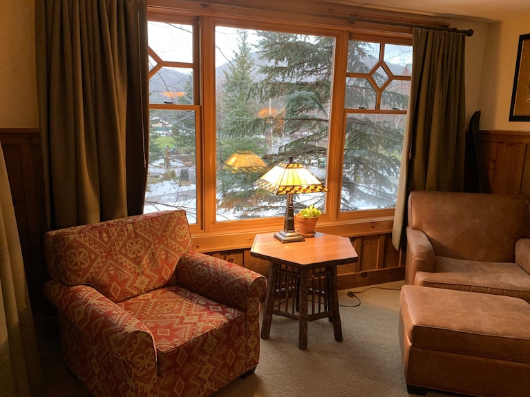Luxury At Whiteface Lodge And Spa. Pool, Hot Tubs, Theatre, Bowling, Etc. - State of New York