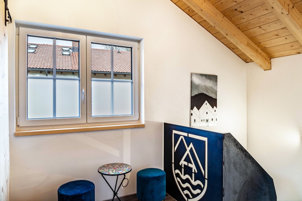Chalet Rauschn With Mountain View With Shared Sauna, Terrace, Balcony; Pet Friendly - Garmisch-Partenkirchen