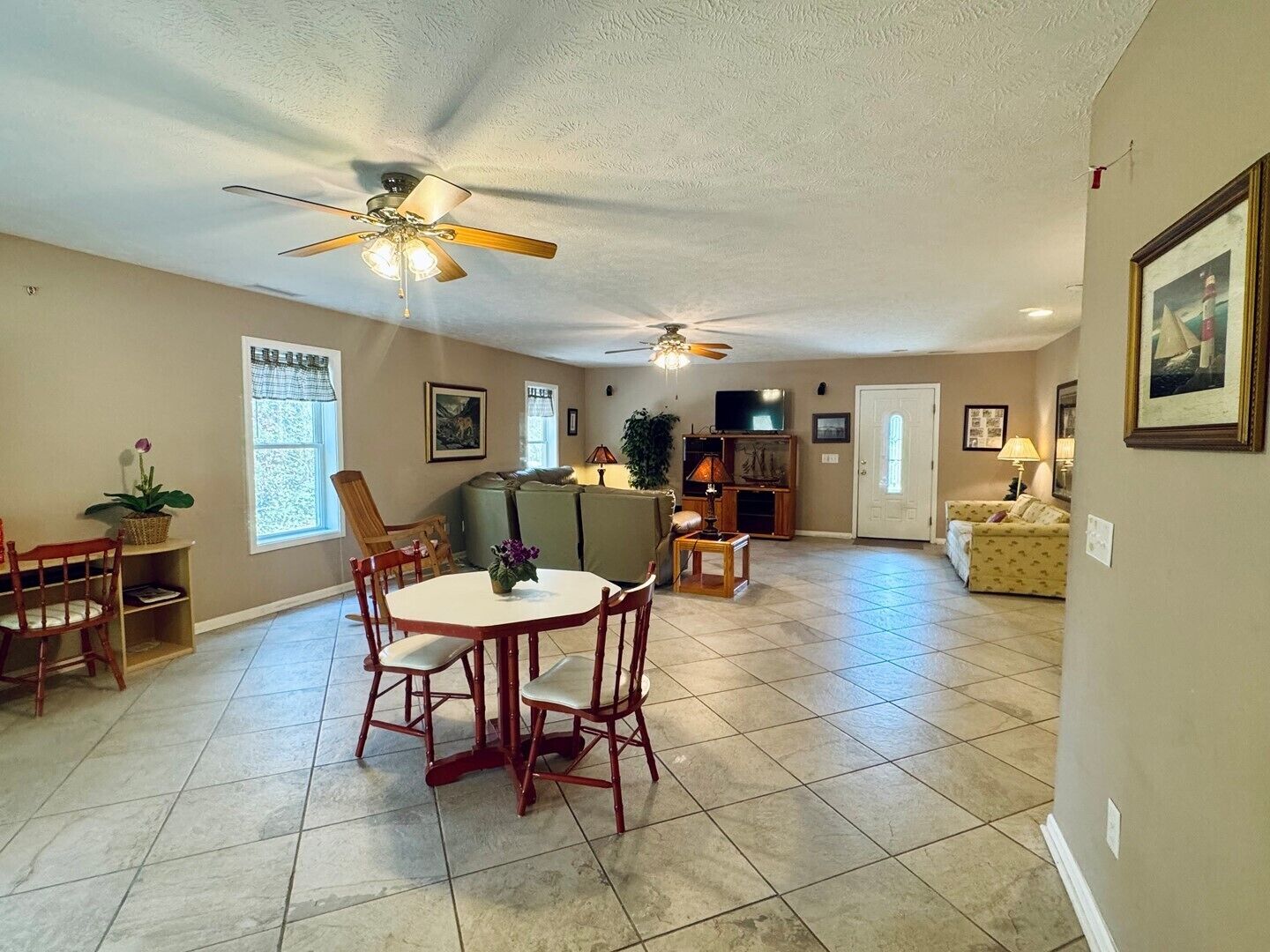 Always Home / 201 Ne 58th Street - Coastal Vacation Resorts - Oak Island, NC