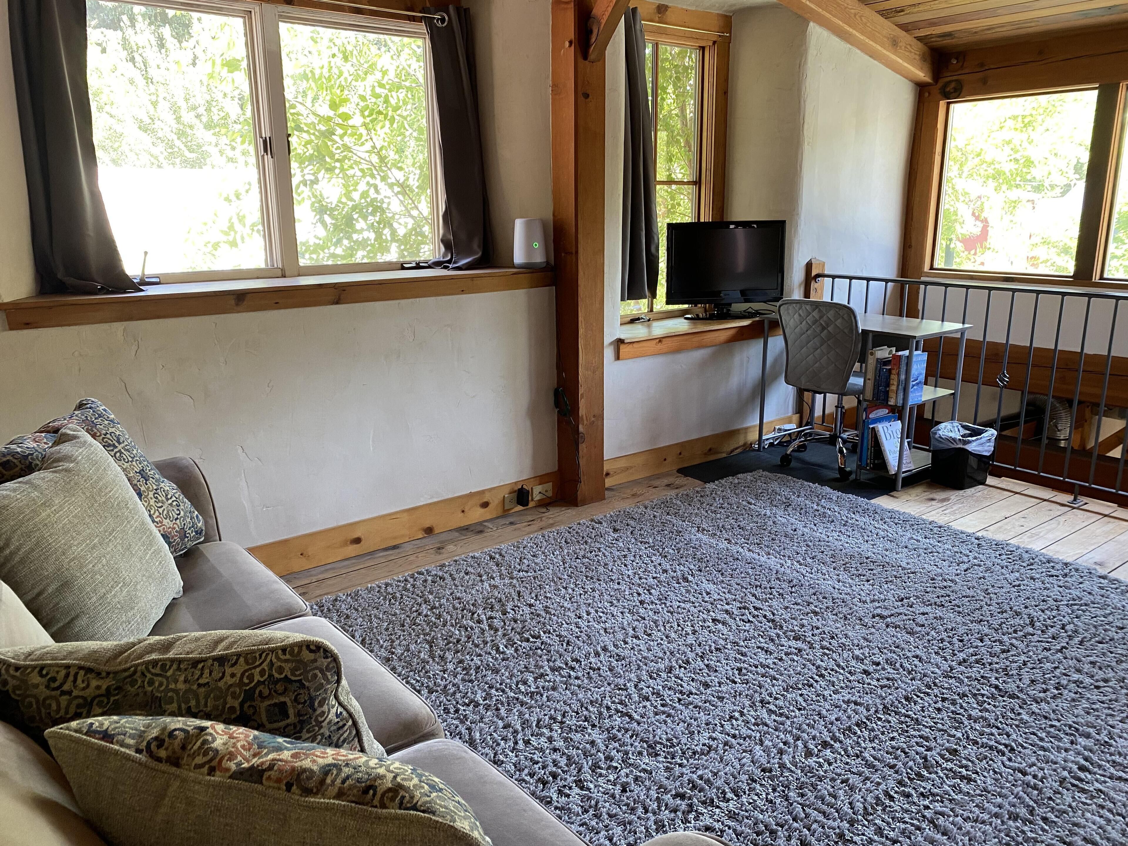 Strawbale Basecamp-salt Hot Tub, Ac, Heated Floors, Fireplace, 100+ Wifi, 30nts - Oregon