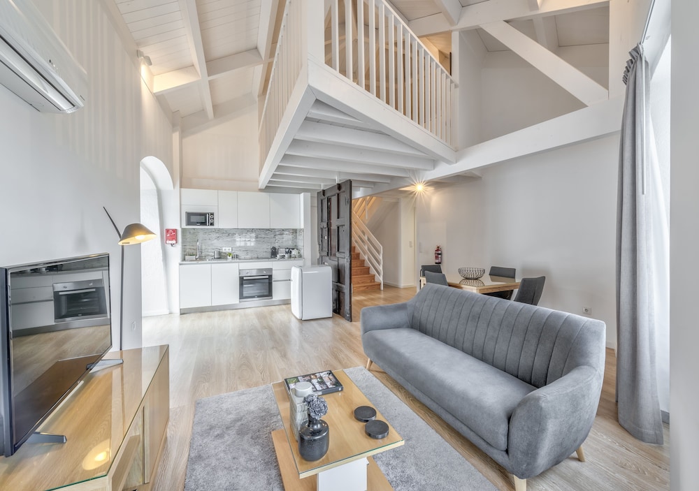 Oporto Comfort Dom Hugo - Vila Nova de Gaia